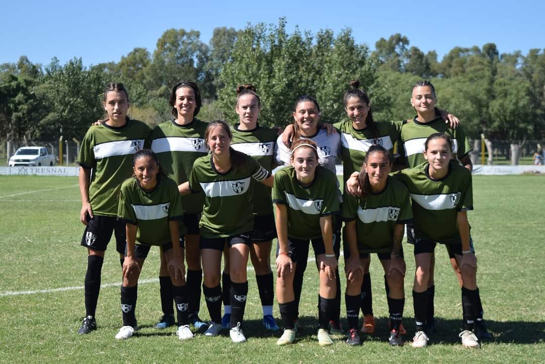Dio inicio la actividad del futbol femenino - Lanza La Bola Deportes